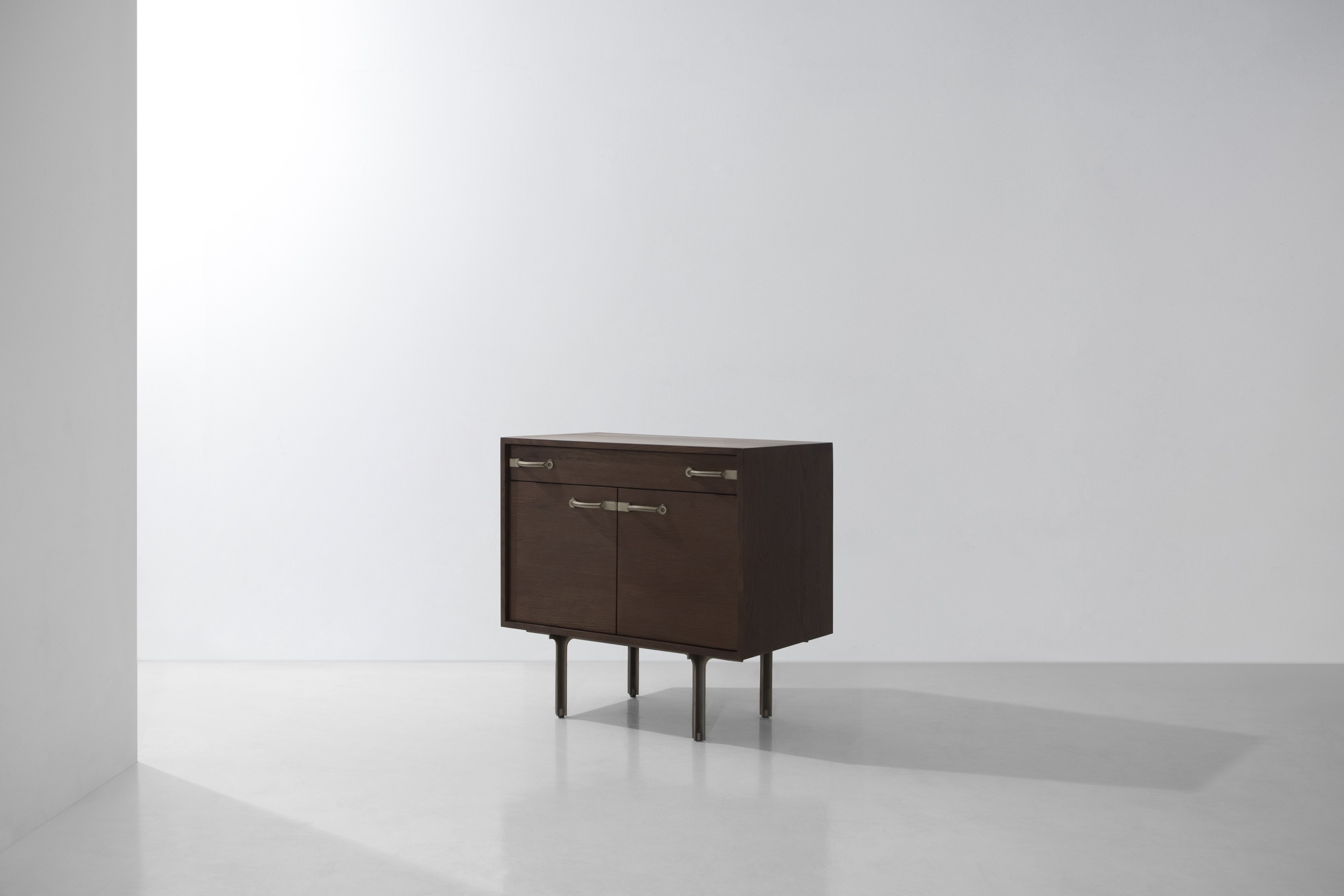 Tote Small Cabinet - Tables basses et chevets | Livingstone