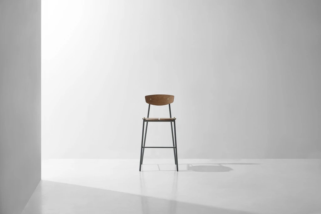 Kink Bar Stool - Chaises et tabourets | Livingstone