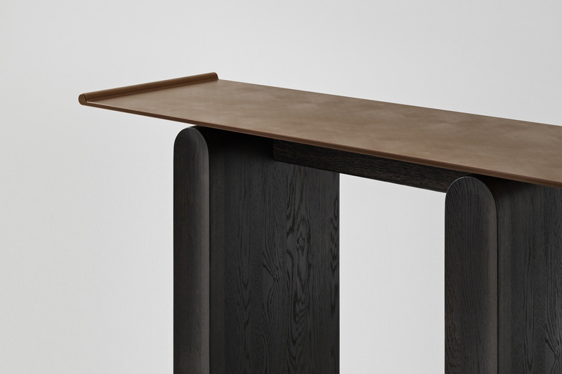 Tonkin Console - Tables| Livingstone