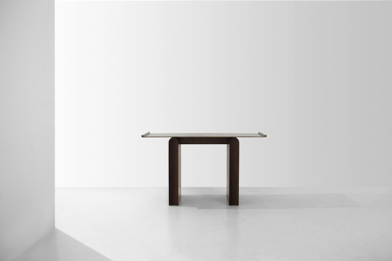 Tonkin Console - Tables| Livingstone